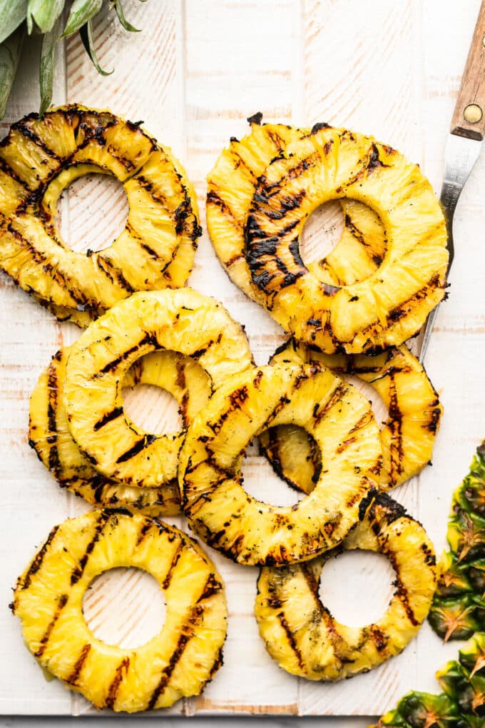 Grilled Pineapple Slices - The Whole Cook